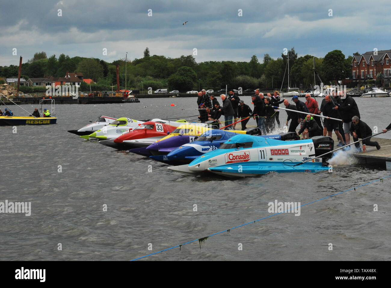Powerboat Racing - Oulton Broad - Formula Grand Prix - Race Start Stock ...