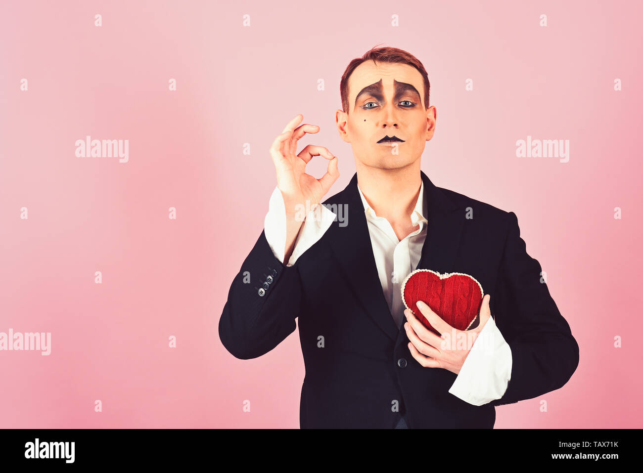 Obsession and romance. Theatre actor pantomime falling in love. Mime ...