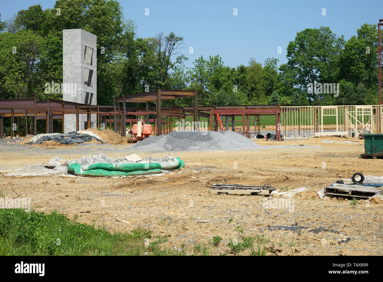 New commercial building under construction Stock Photo - Alamy