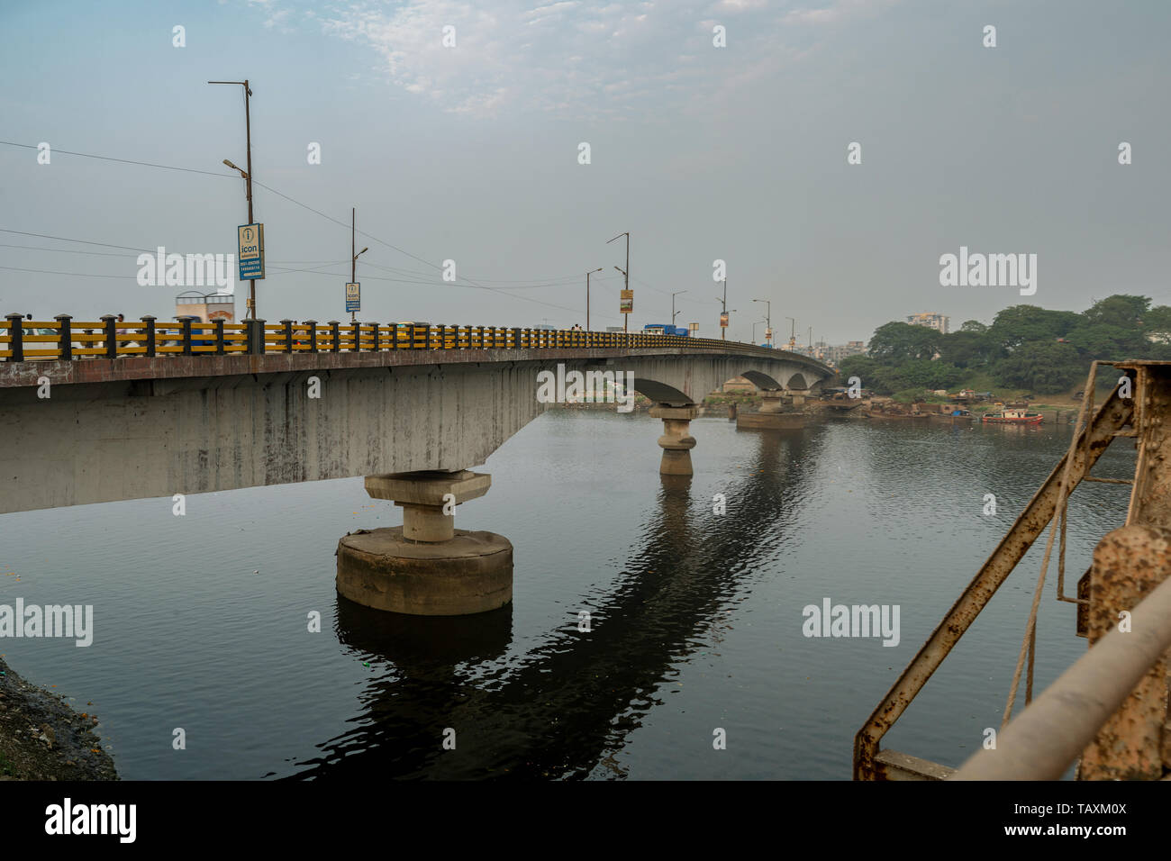 12 Dec 2019 vintage 1914 steel bridge next to Ulhas River Creek bridge ...
