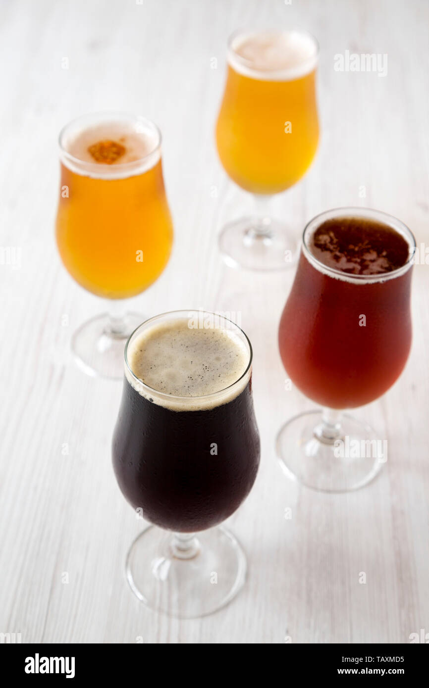 Brown liquid beer close up side view hi-res stock photography and ...