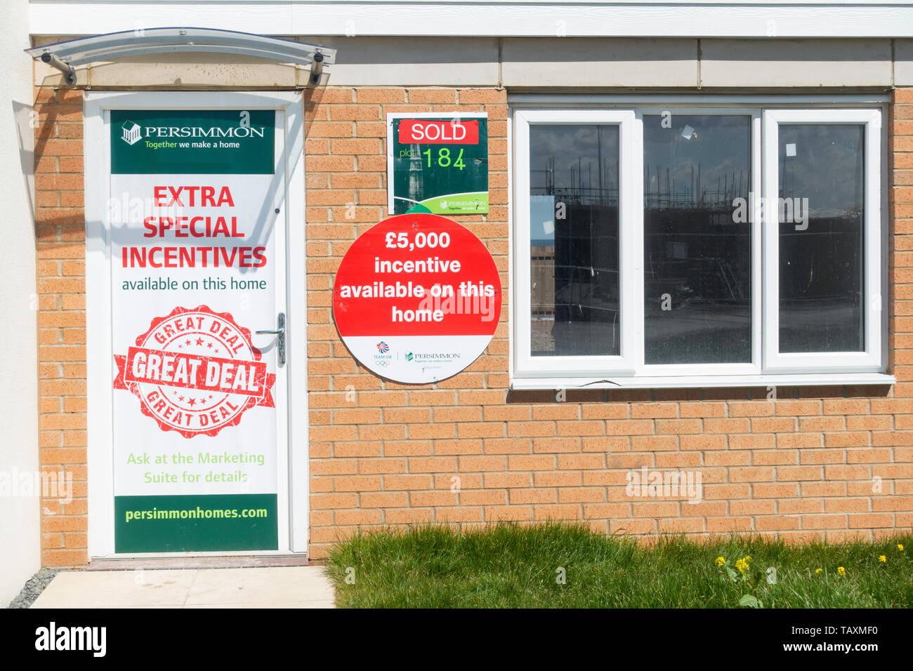 Uk housebuilding development hi-res stock photography and images - Alamy