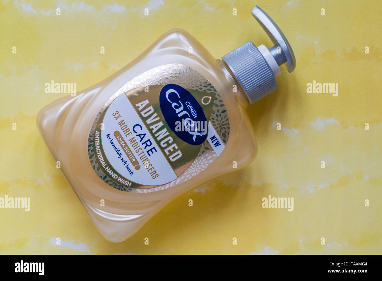 Cussons carex advanced care hand wash hi-res stock photography and ...