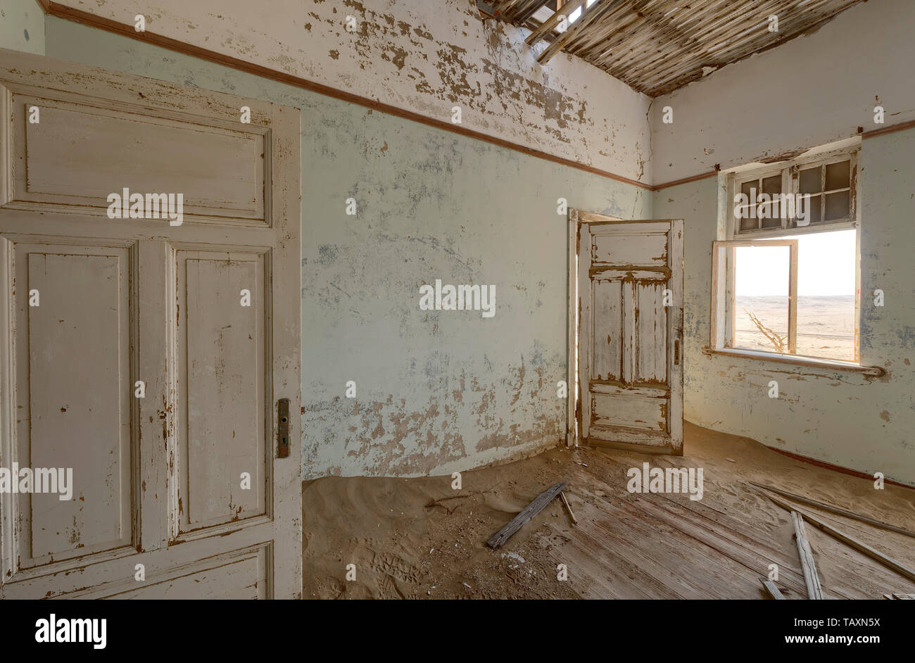 Inside A Wrecked Building High Resolution Stock Photography and Images ...