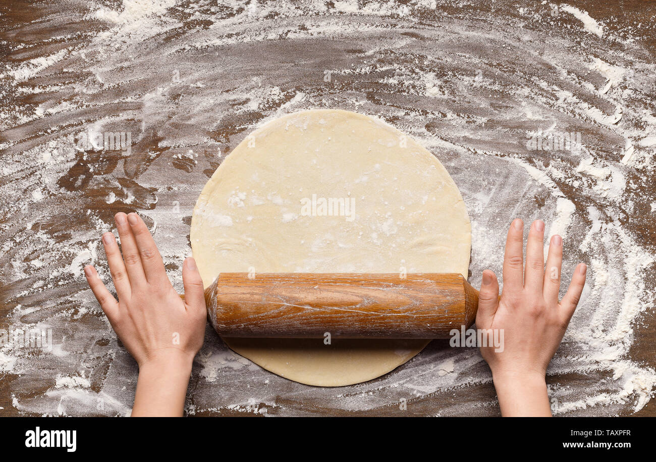 Rolling board hi-res stock photography and images - Alamy