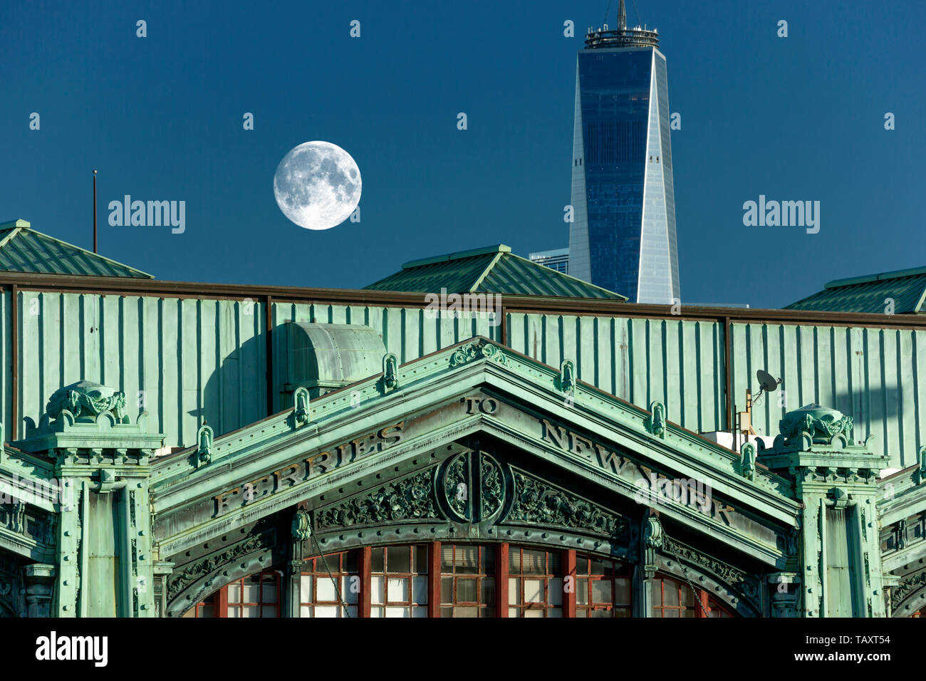 ONE WORLD TRADE CENTER TOWER MANHATTAN NEW YORK CITY FROM FERRY ...