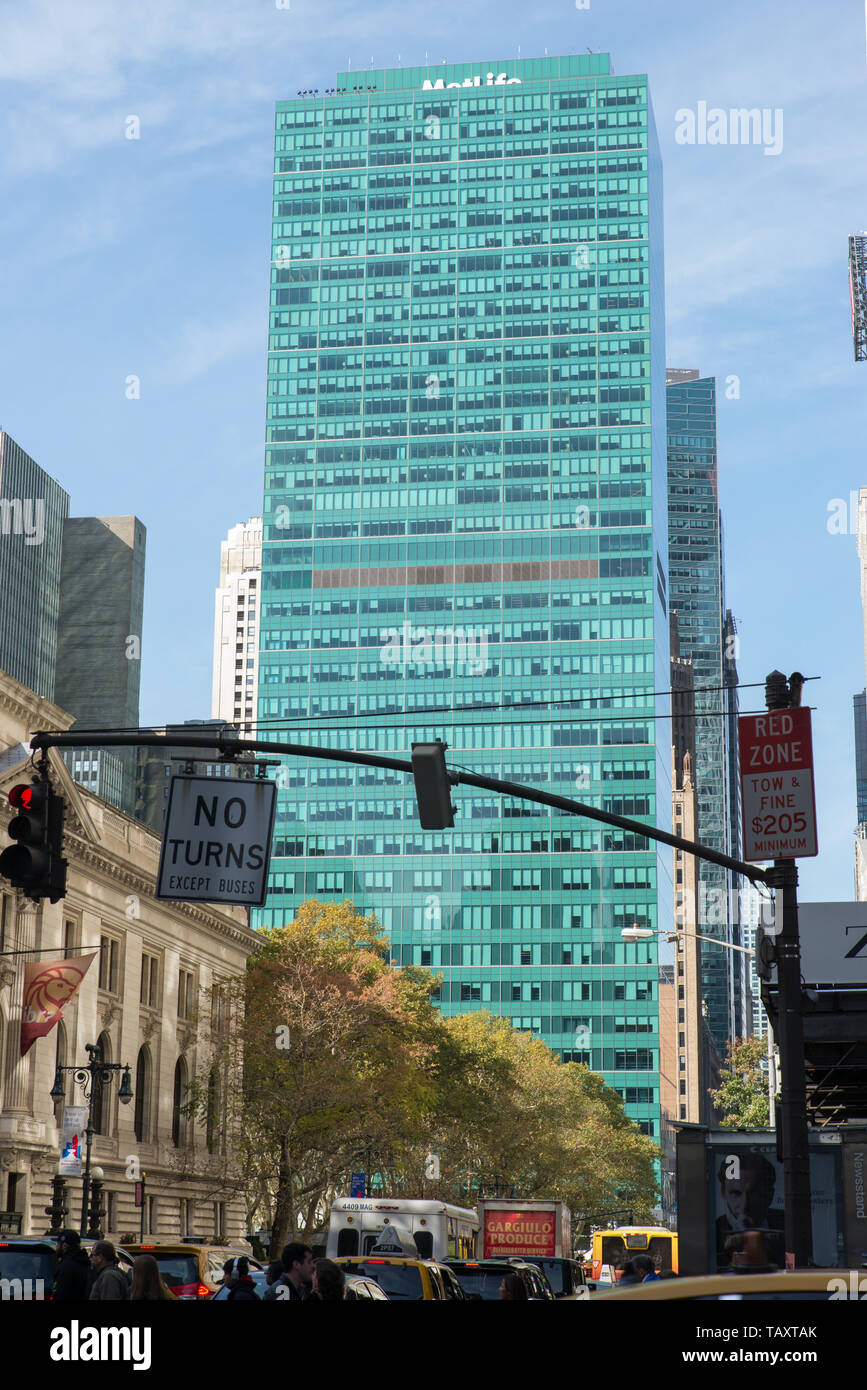 Metlife, eine Versicherungsgesellschaft mit Hauptsitz in Manhattan, New ...