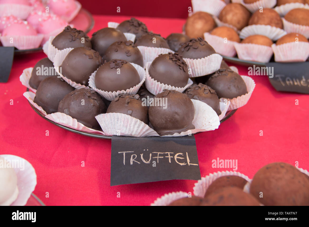 Hungarian traditional sweets hi-res stock photography and images - Alamy