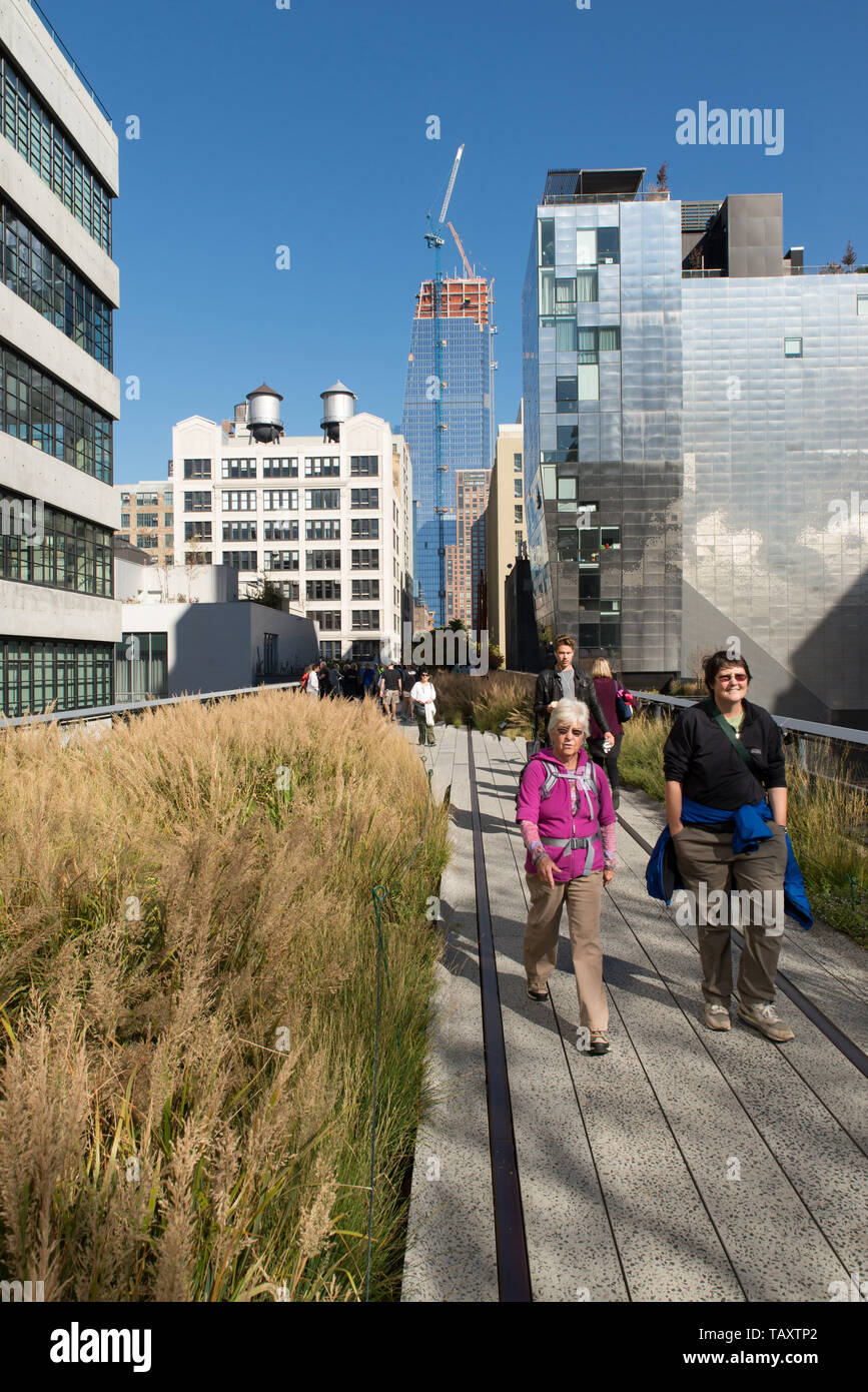 High line art new york hi-res stock photography and images - Alamy