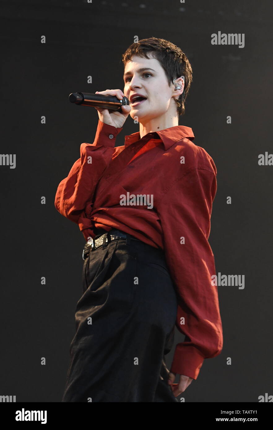 French singer, songwriter and producer Héloïse Adelaide Letissier ...