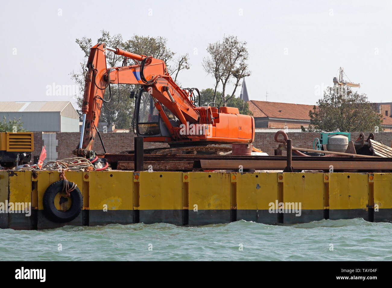 Barge industry machine work equipment hi-res stock photography and ...