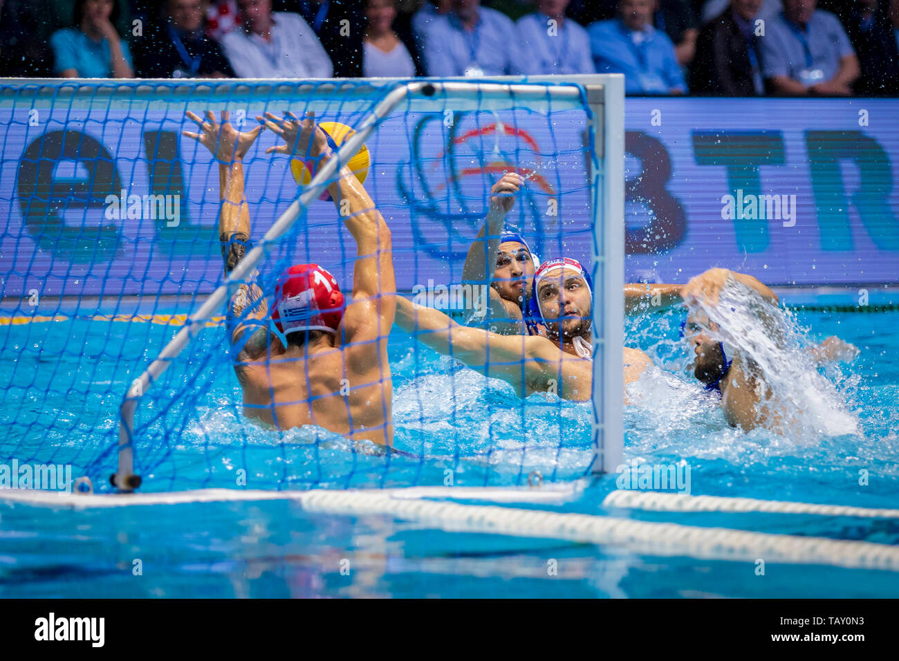 Waterpolo player hi-res stock photography and images - Alamy