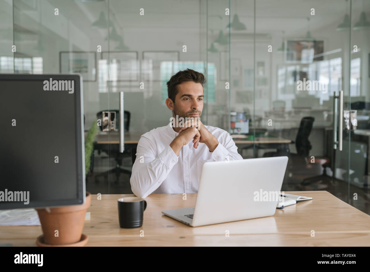 Focused businessman working laptop hand hi-res stock photography and ...