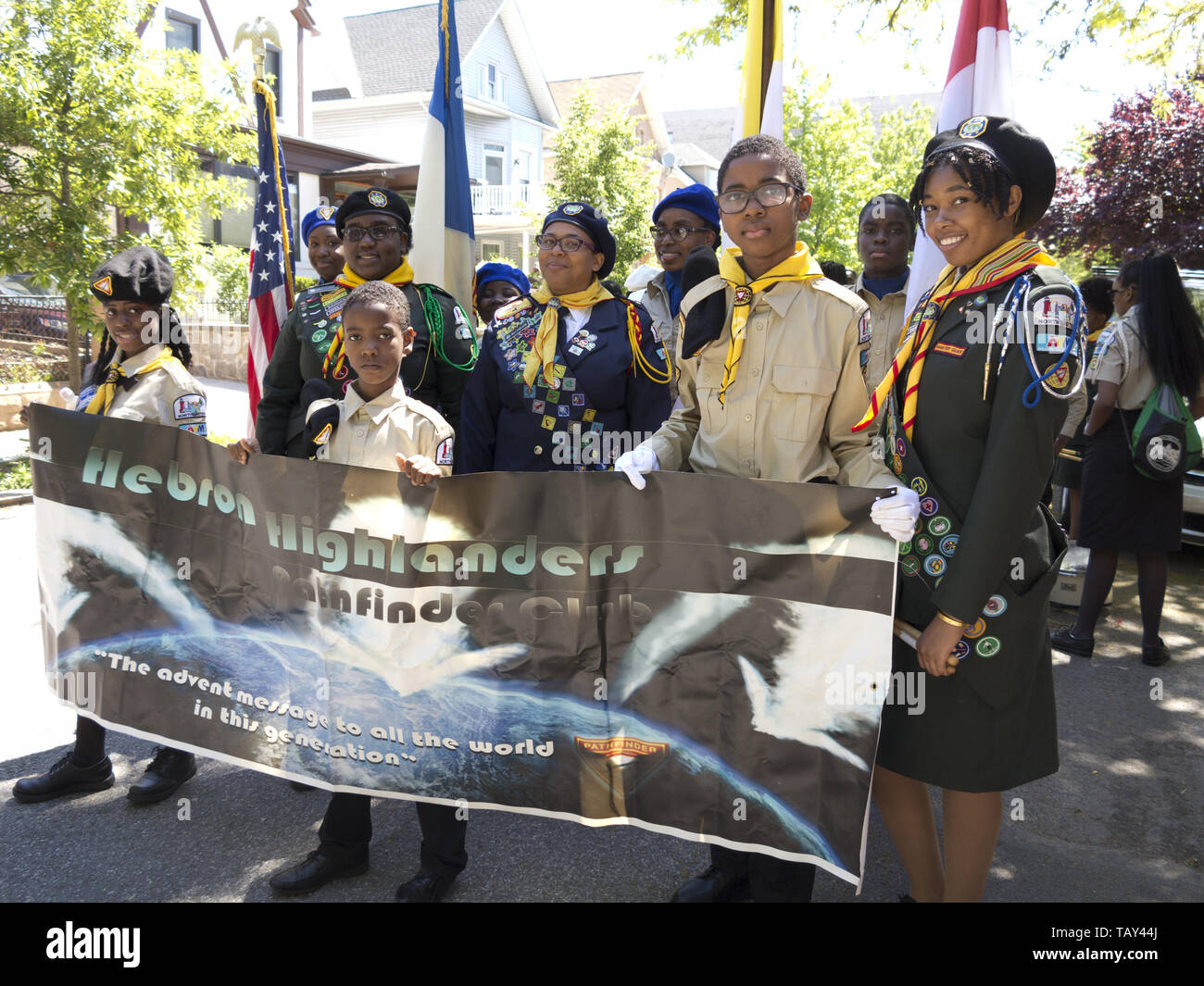 Scouts parade hi-res stock photography and images - Alamy