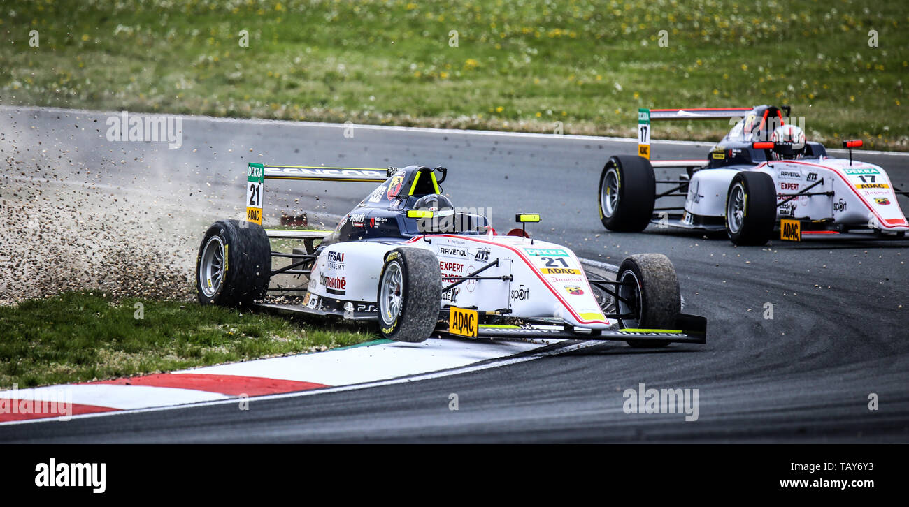 Single seater sports car hi-res stock photography and images - Alamy