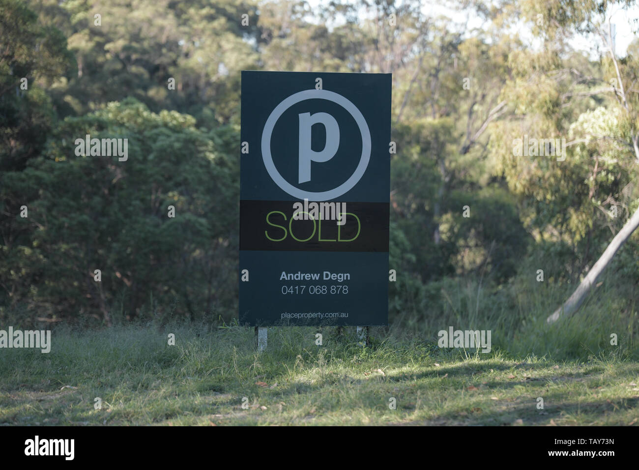 Australian Real Estate "Sold" Sign Stock Photo - Alamy