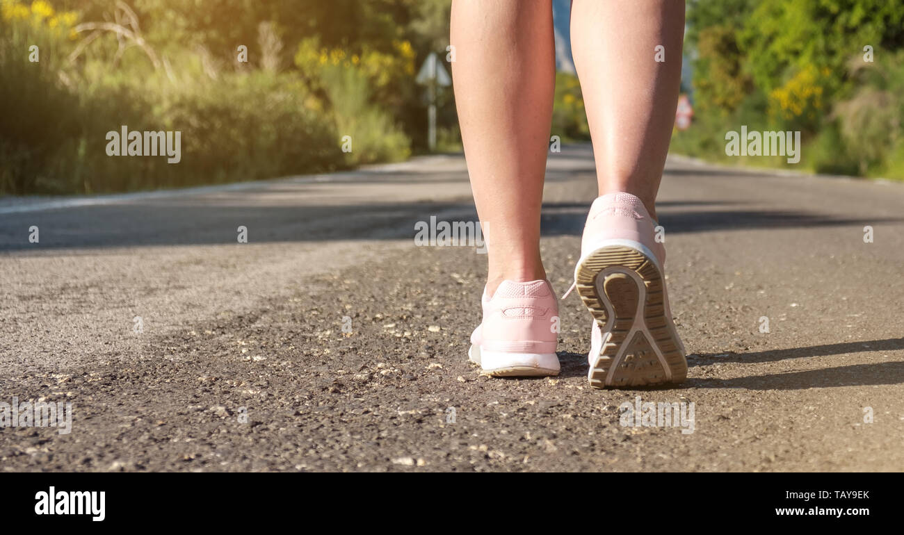 Female jogging feet hi-res stock photography and images - Alamy