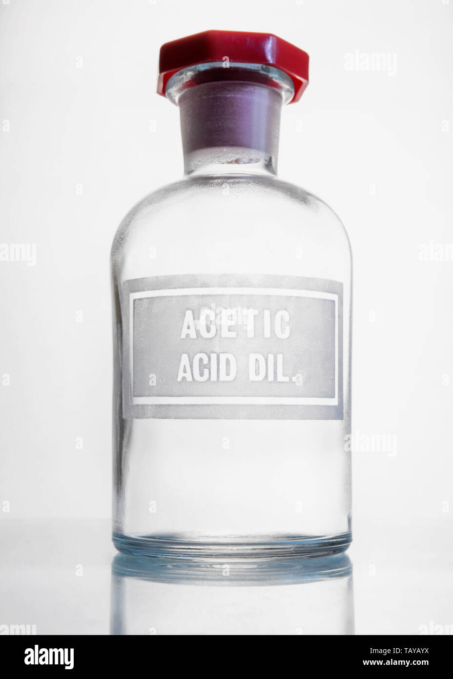 Reagent bottle hi-res stock photography and images - Alamy