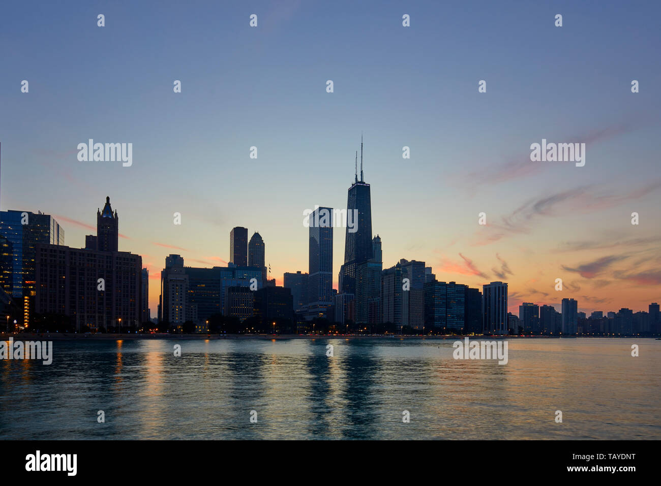 Chicago Skyline at sunset, Chicago, Illinois, United States Stock Photo ...