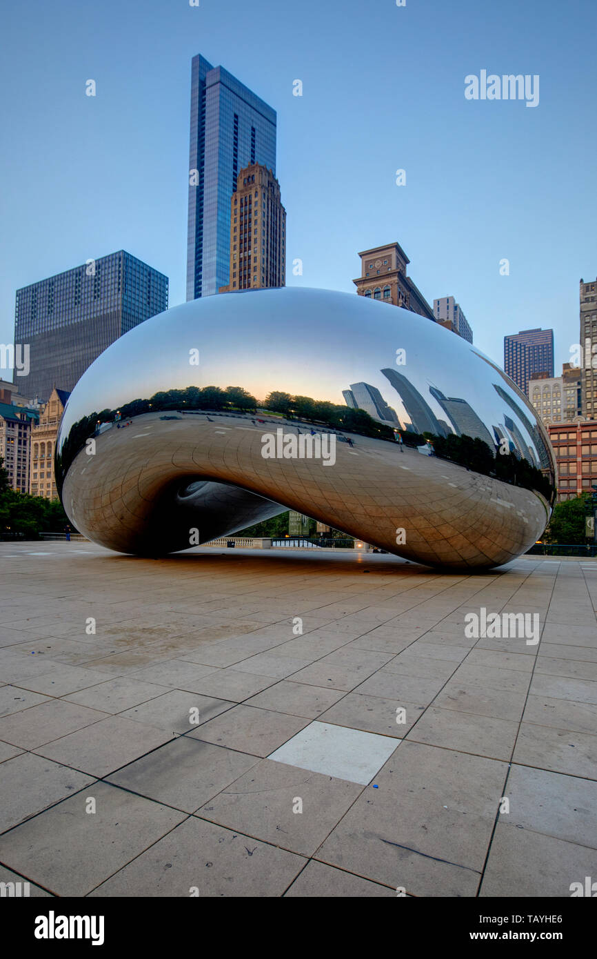 The sculpture Cloud Gate, also known as the Bean, at Millenium Park ...