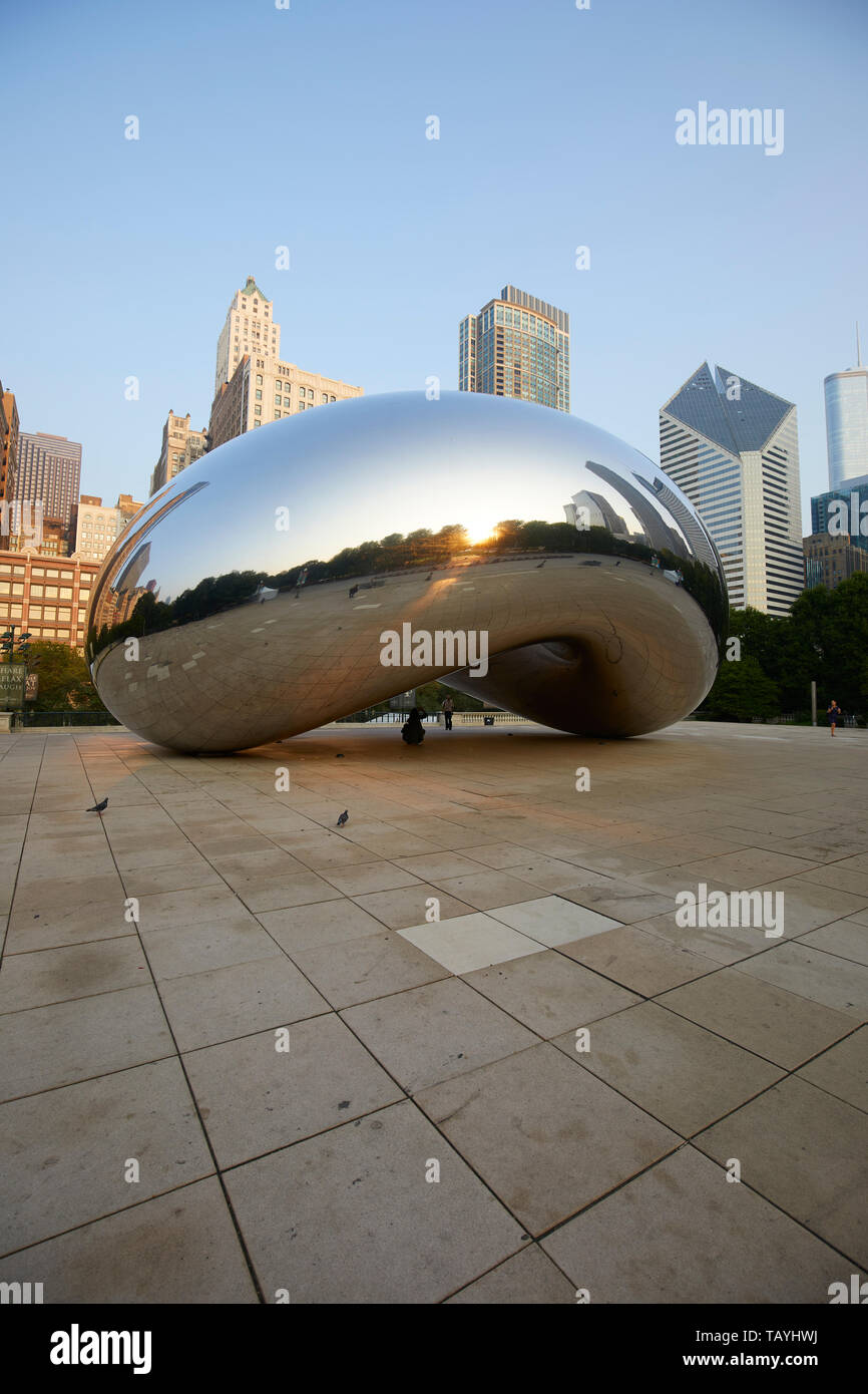 The sculpture Cloud Gate, also known as the Bean, at Millenium Park ...