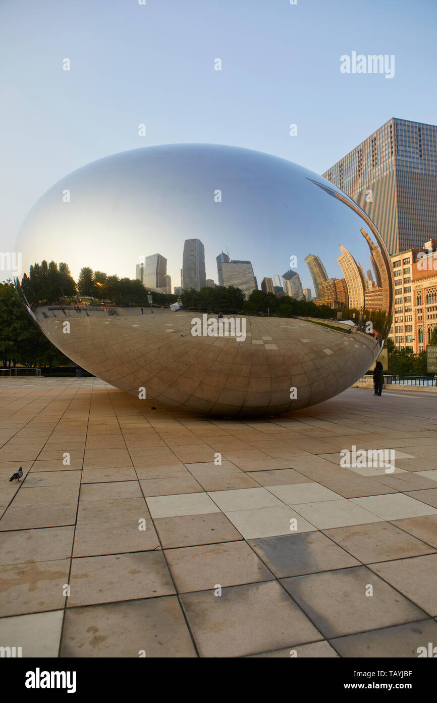 The sculpture Cloud Gate, also known as the Bean, at Millenium Park ...