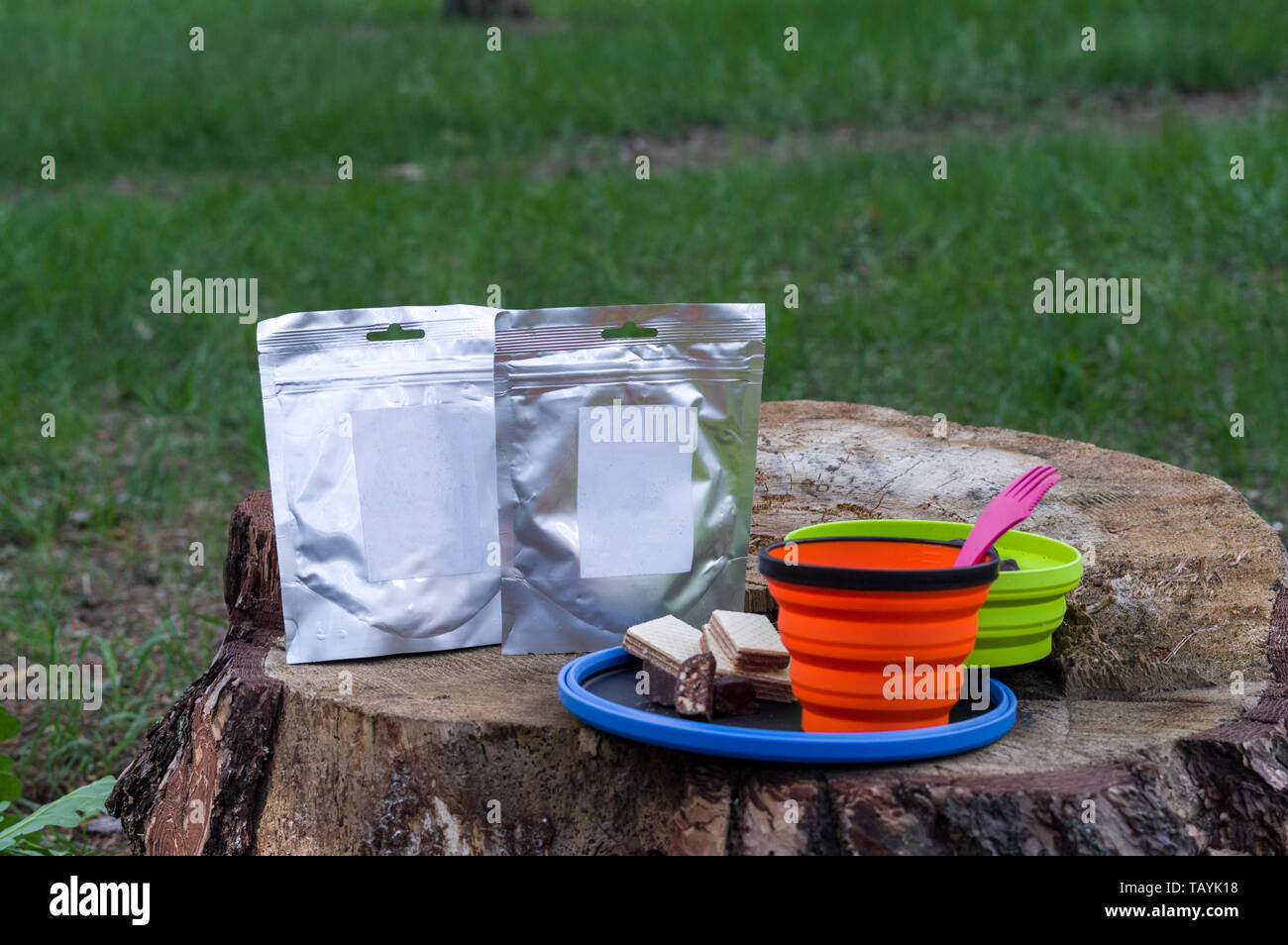 Cooking food in nature. Cooking in the forest. Front view Stock Photo ...