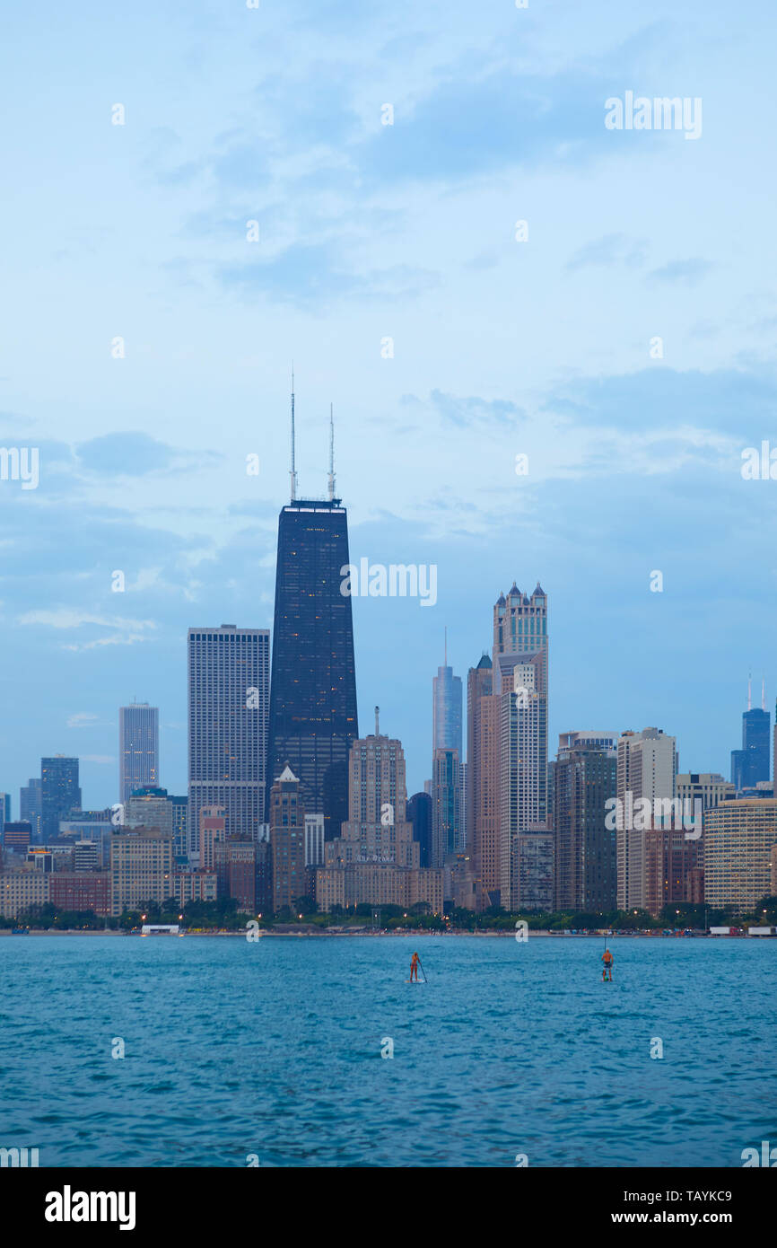 Chicago Skyline at blue hour, seen from the North beach, Chicago ...