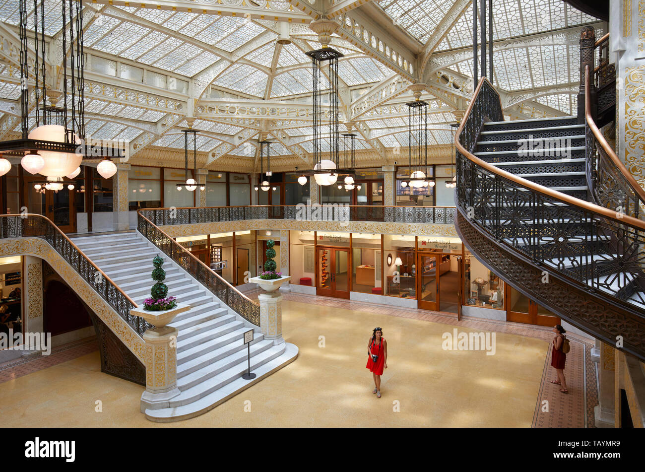 Chicago city hall hi-res stock photography and images - Alamy