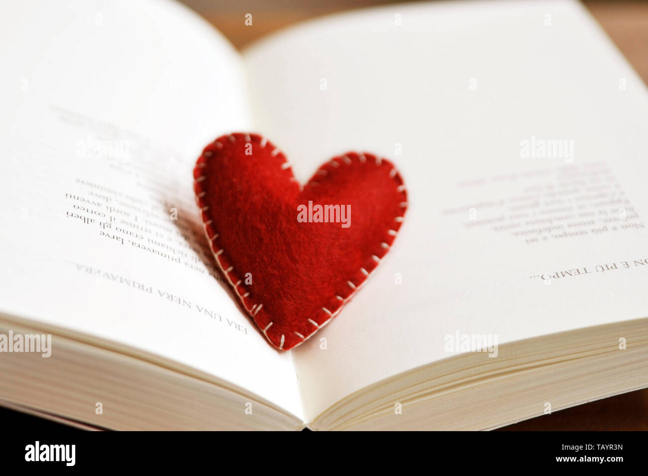 Close up novel „symbol“ hi-res stock photography and images - Alamy