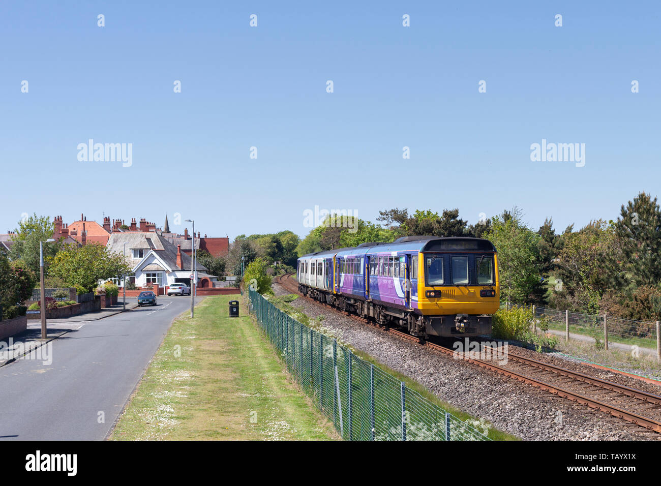 Arriva Northern rail class 142 pacer train 142054 with class 150 ...