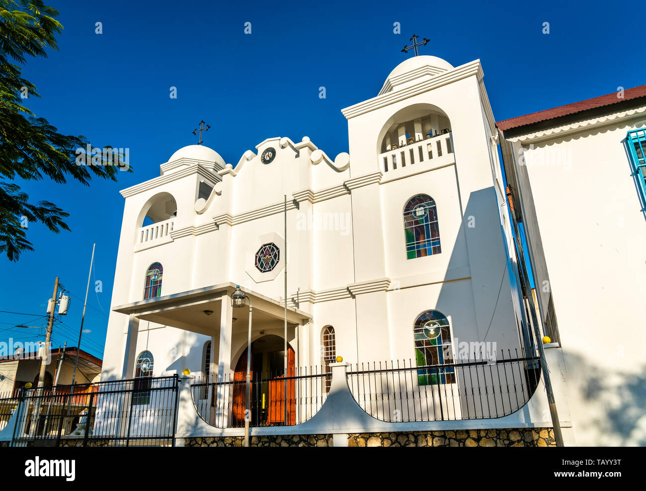 Church in flores island guatemala hi-res stock photography and images ...