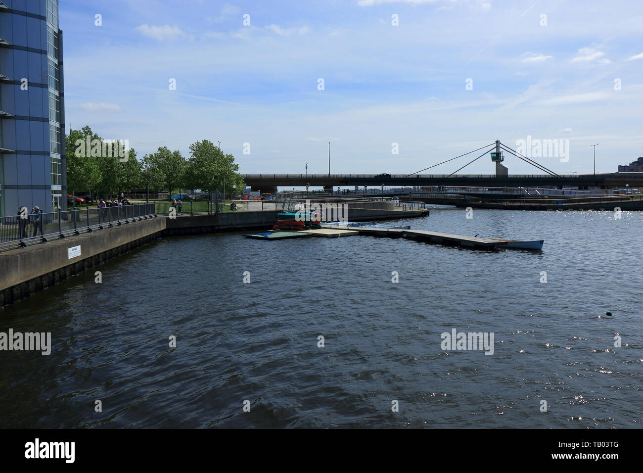 Connaught bridge hi-res stock photography and images - Alamy