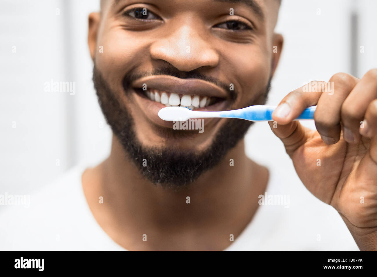 Healthy teeth concept Stock Photo - Alamy