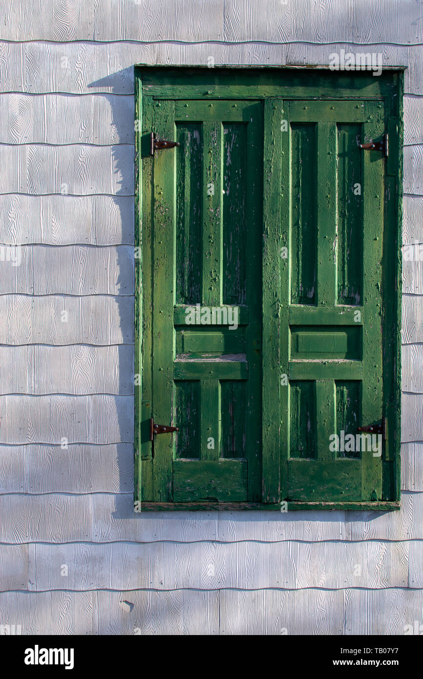 Closed loading doors on side of old Midwest building Stock Photo - Alamy