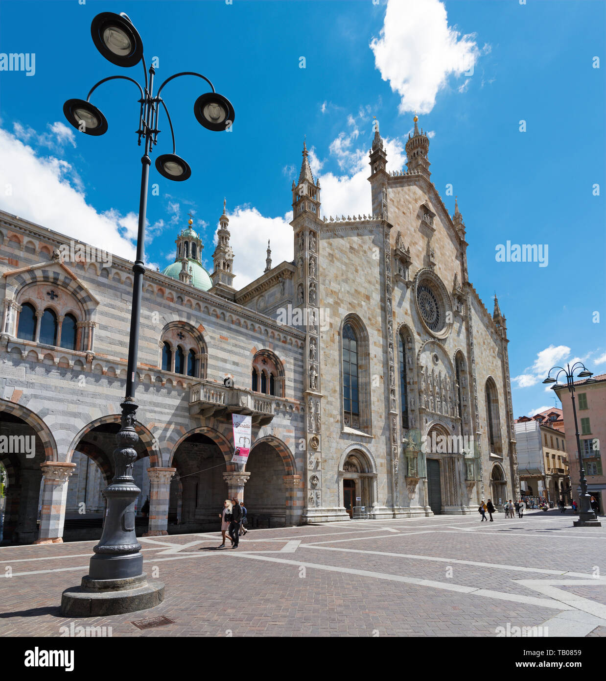 Como cathedral architecture hi-res stock photography and images - Alamy