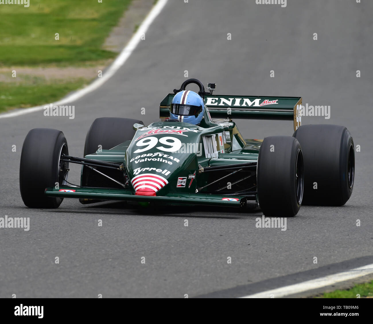 Jamie Constable, Tyrrell 011, FIA Masters Historic Formula One ...