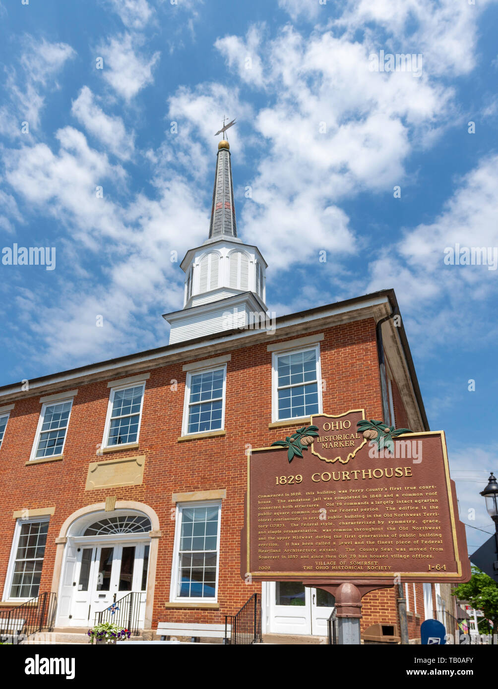 Perry county courthouse hi-res stock photography and images - Alamy