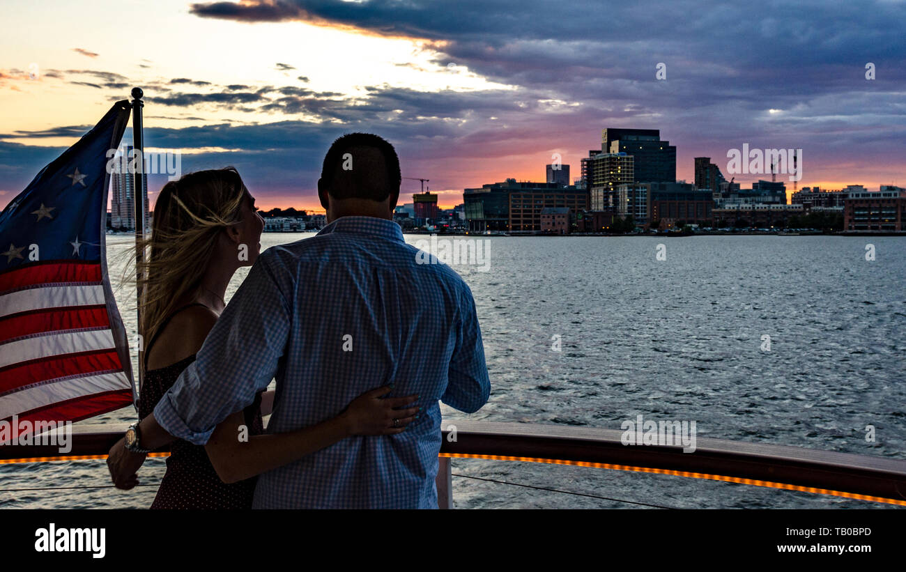 Baltimore skyline 2017 hi-res stock photography and images - Alamy