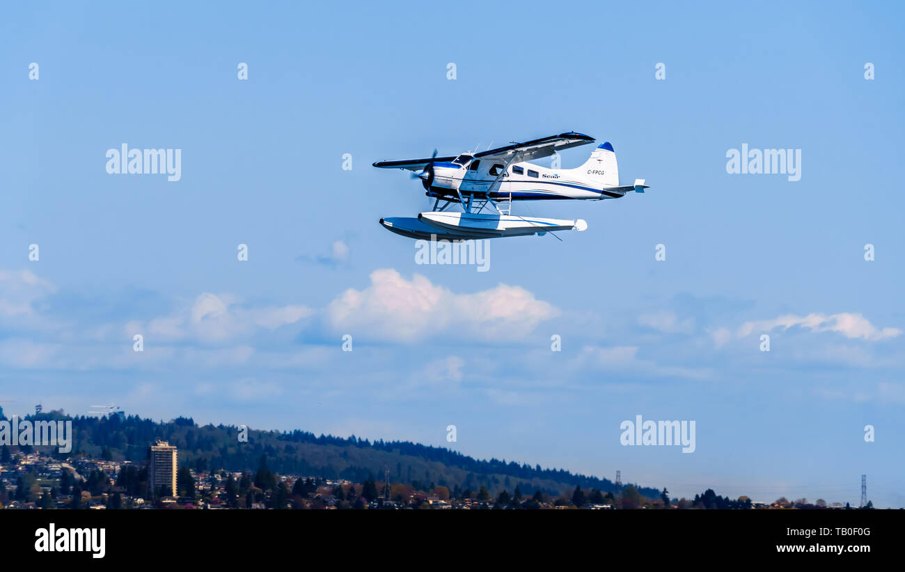 Float plane taking off from Downtown Vancouver for its daily flights ...
