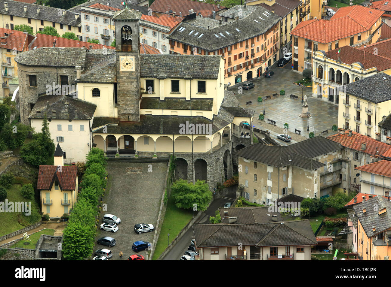 Village de ville panoramique hi-res stock photography and images - Alamy