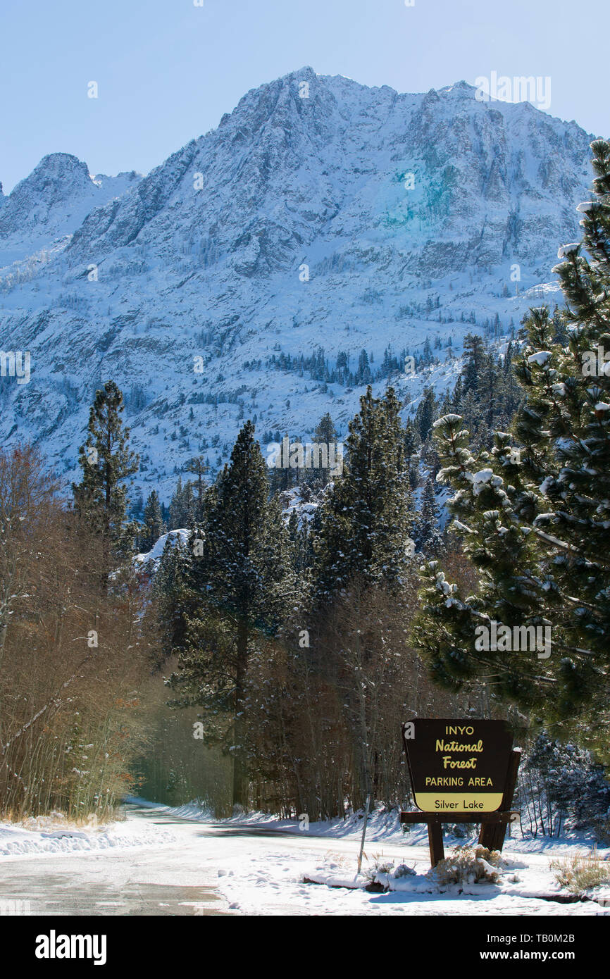 Parking area for Inyo National Forest in the Sierra Nevada Stock Photo ...