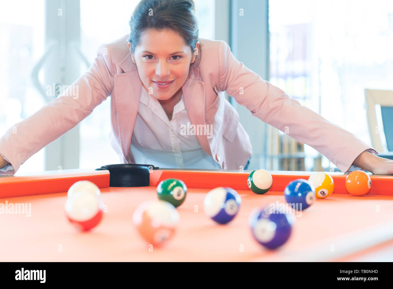 Billiard balls woman hi-res stock photography and images - Alamy