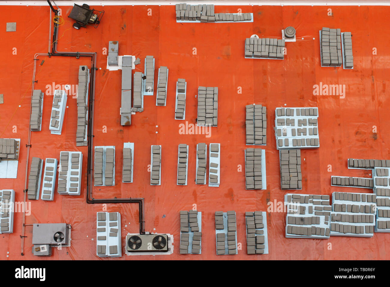 Storage boxes clutter hi-res stock photography and images - Alamy