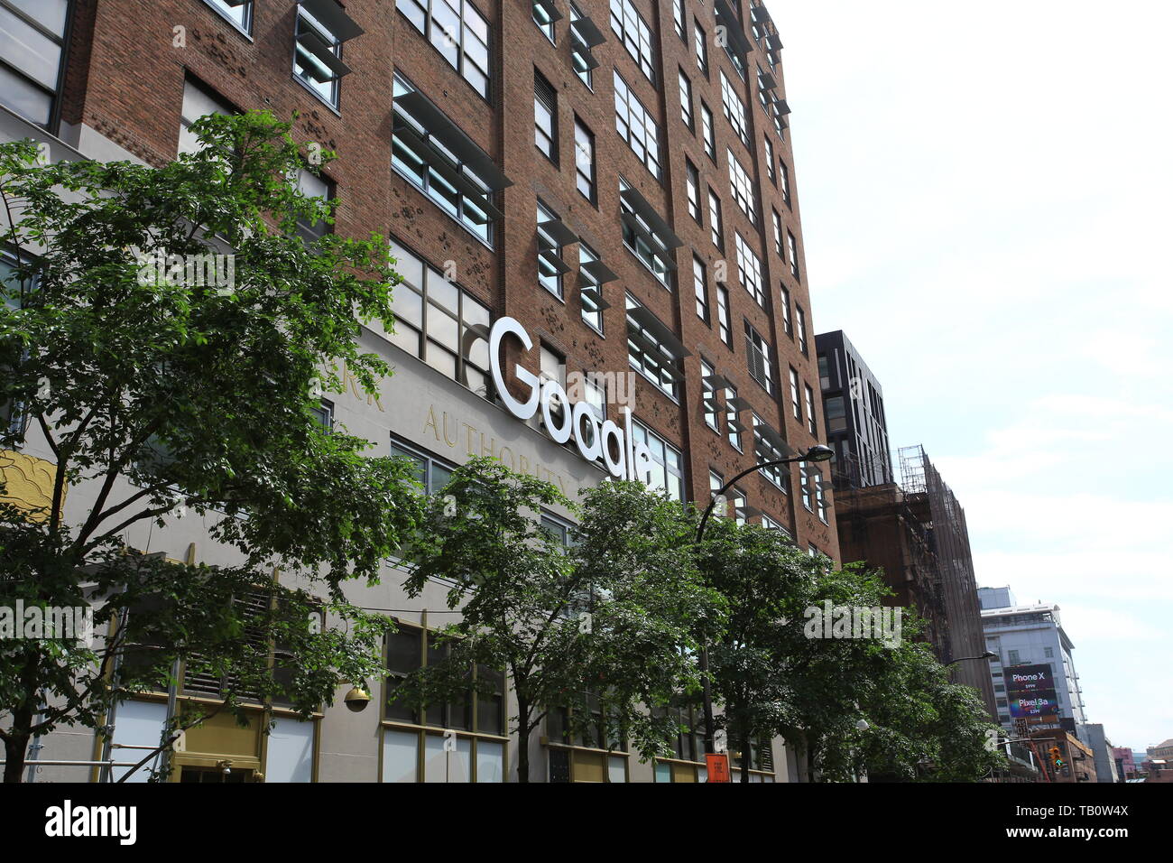 new york google office Stock Photo - Alamy