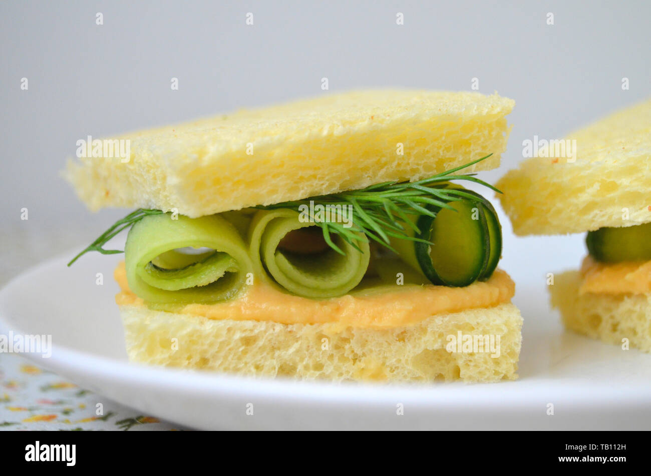 Hummus and cucumber finger sandwiches close caption, cucumber rolls ...