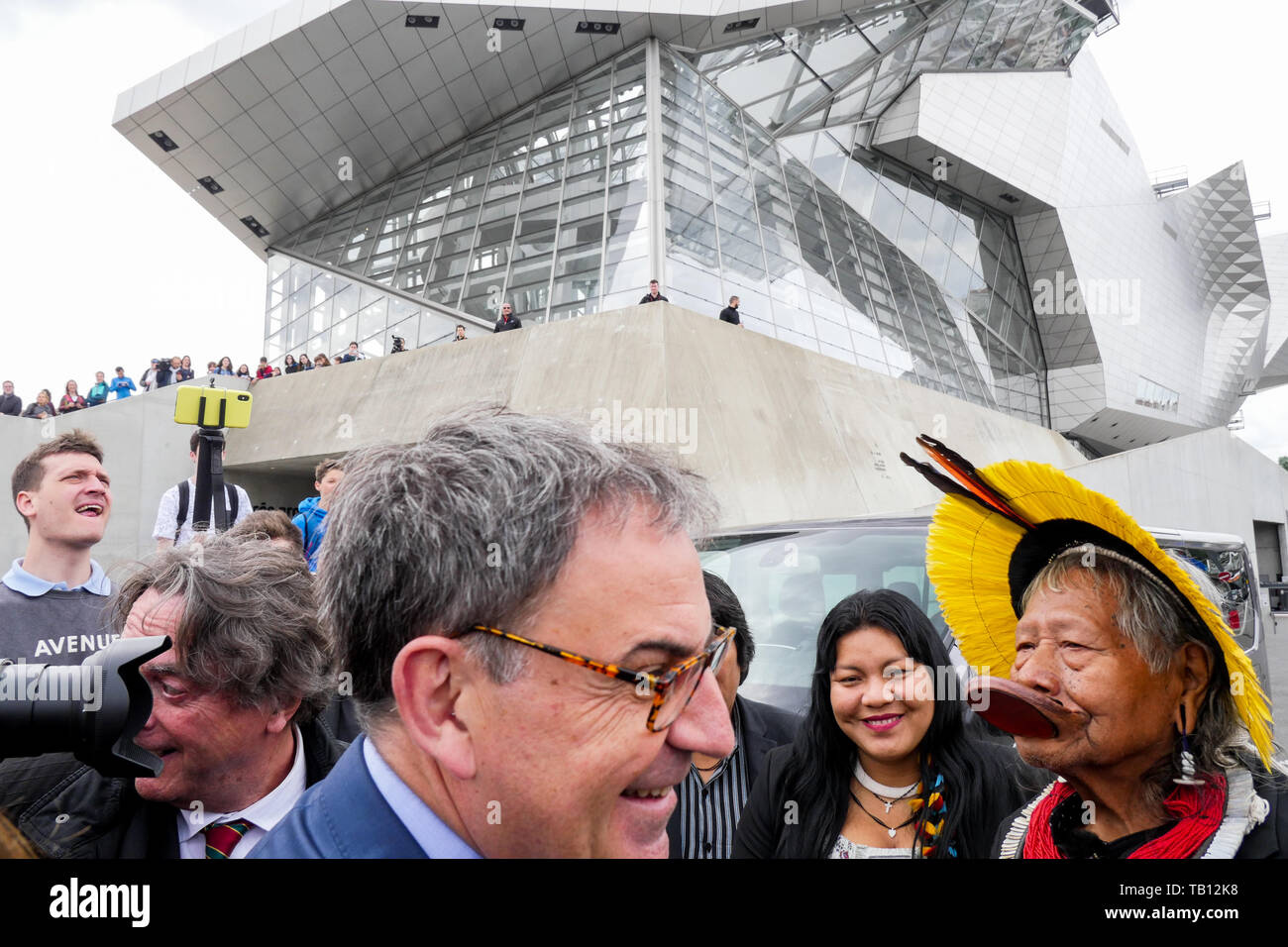 Chief Raoni appears in Lyon, France Stock Photo - Alamy