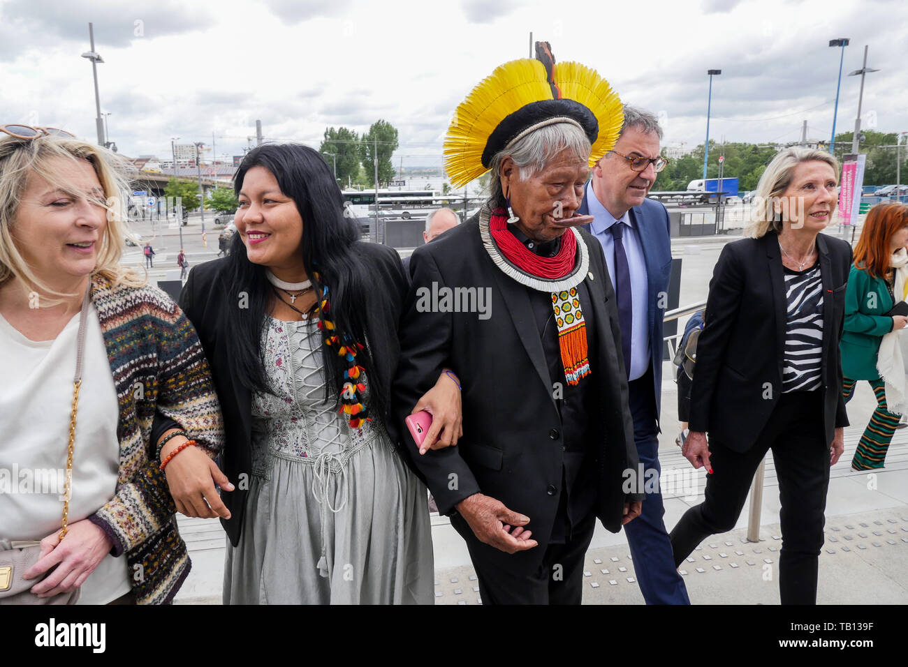 Chief Raoni appears in Lyon, France Stock Photo - Alamy