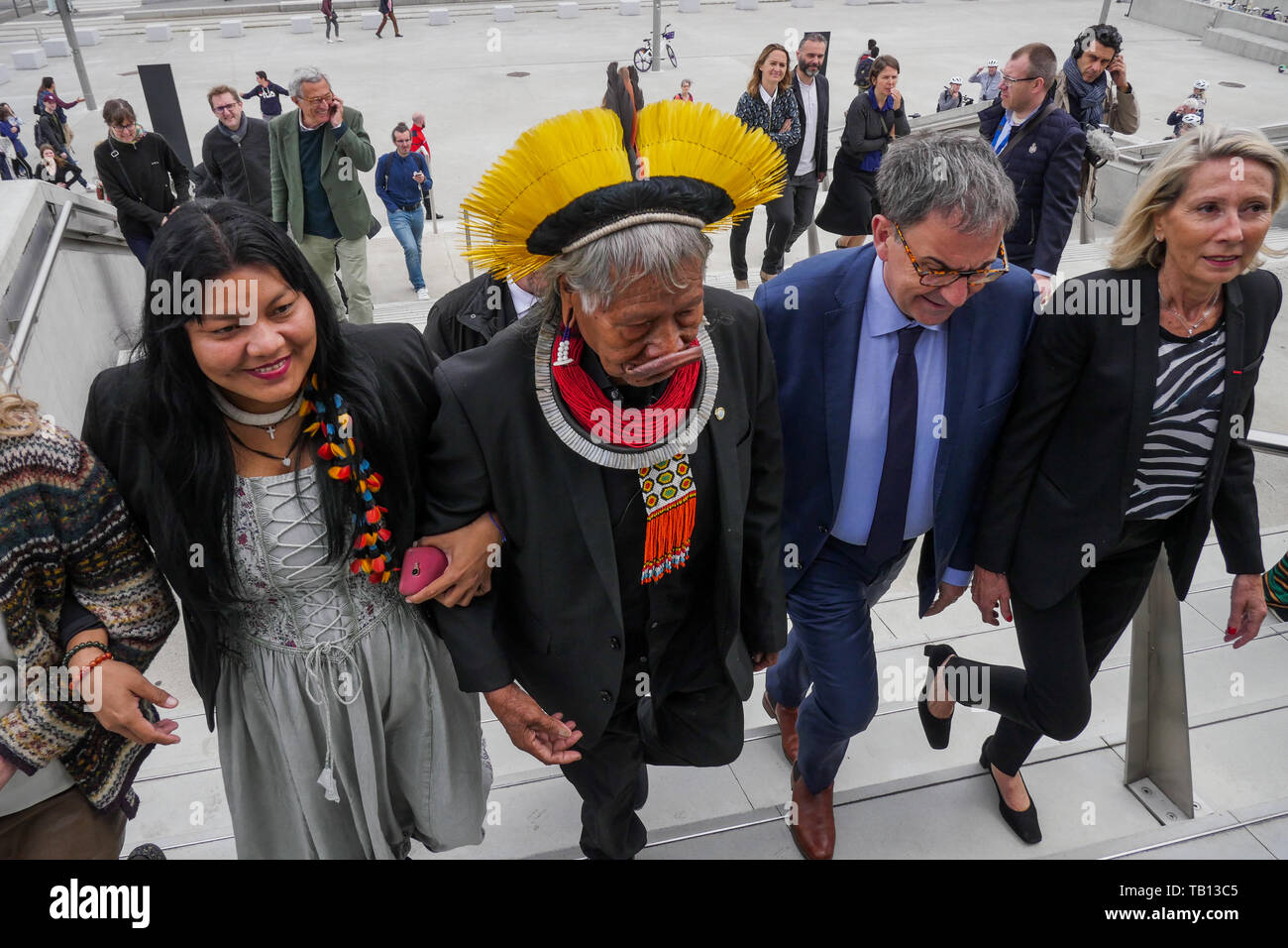 Chief Raoni appears in Lyon, France Stock Photo - Alamy