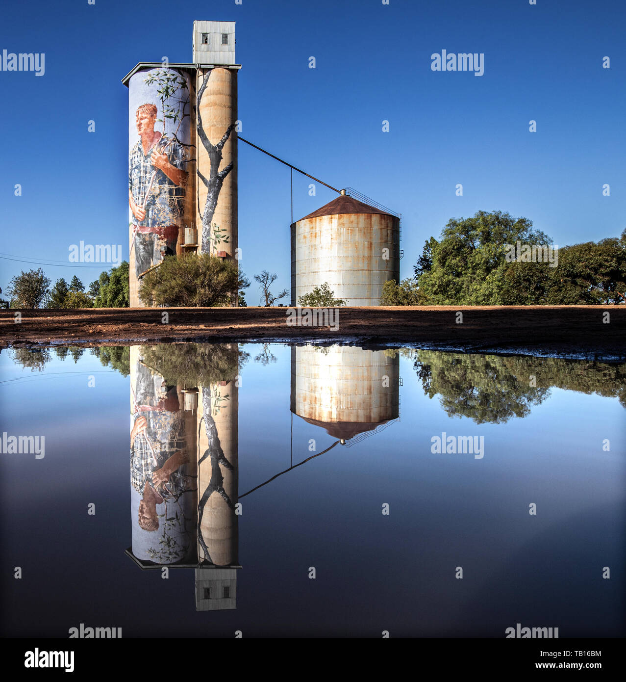Australia silo art hi-res stock photography and images - Alamy